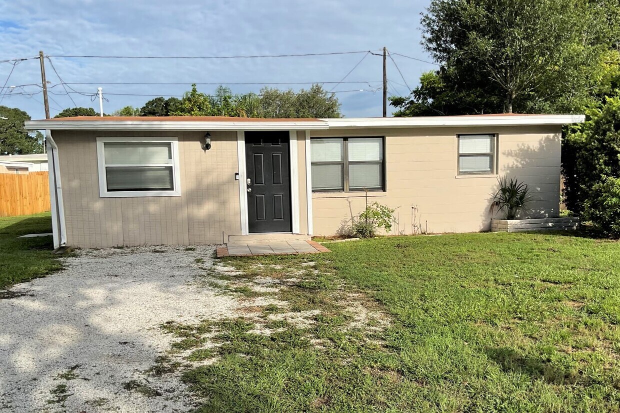 11796 104th St, Largo, FL 33773 | Apartments.com