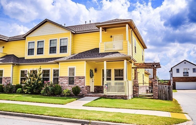 The Row @ Arkansas Apartments - Fayetteville, AR | Apartments.com