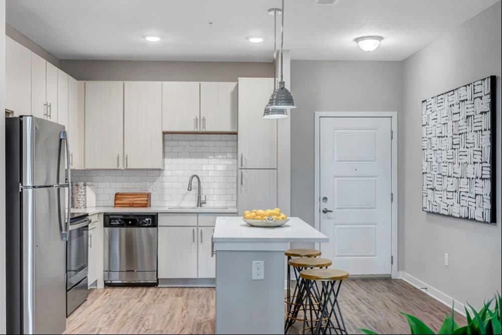 Nexus Brandon Apartments - 650 Tapestry Ln Brandon, FL 33511 ...