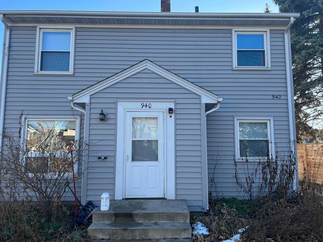 940-942 St Clair Ave Unit 942 - A, Saint Paul, MN 55105 - Room for Rent ...