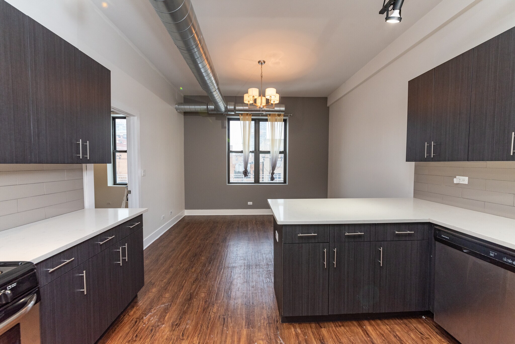 2001 S State St, Chicago, IL 60616 - 2001 S State St Chicago, IL 60616 ...