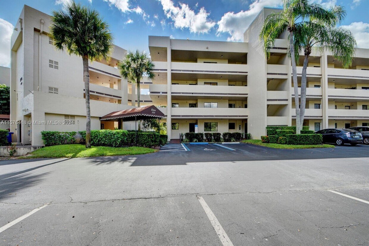 3154 Via Poinciana Unit 308, Greenacres, FL 33467 - Condo for Rent in ...