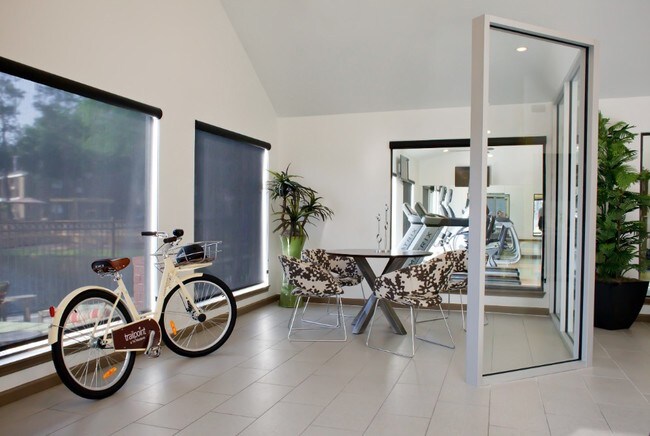 Trailpoint at The Woodlands Apartments - The Woodlands, TX | Apartments.com