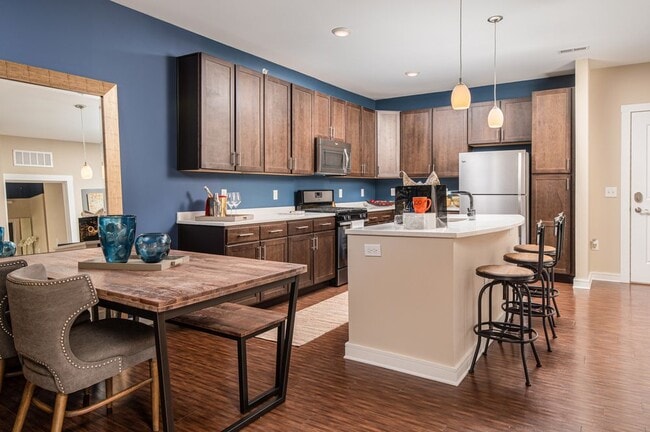 Short Term Apartments For Rent Near Wolfdale PA | Apartments.com