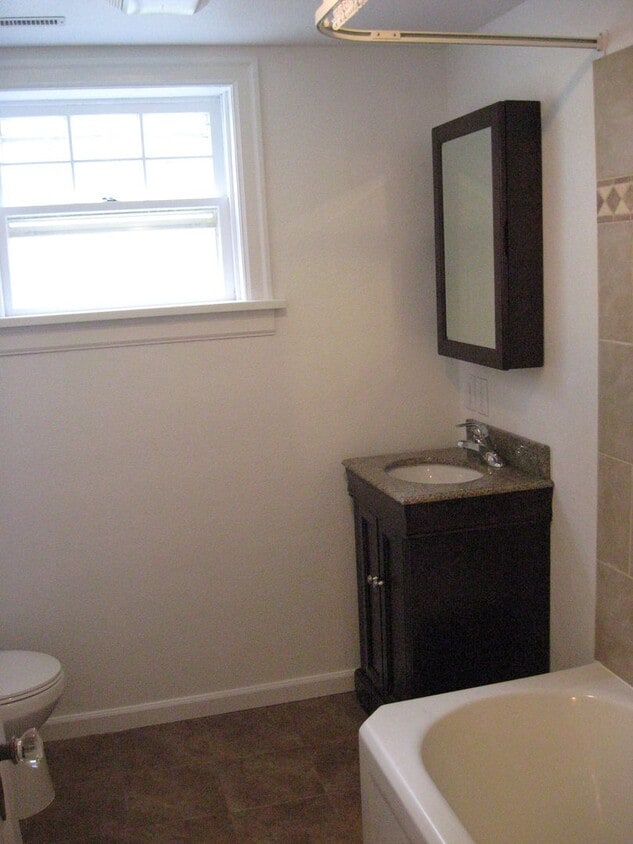 109 Yellowstone Ave Unit 107 Yellowstone, Billings, MT 59101 - Room for ...