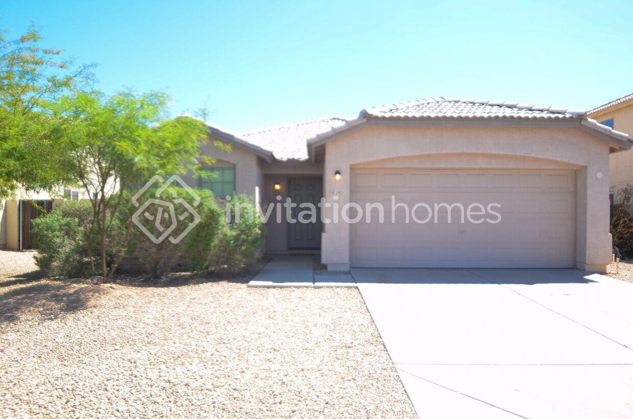 2415 W Apollo Rd, Phoenix, AZ 85041 | Apartments.com