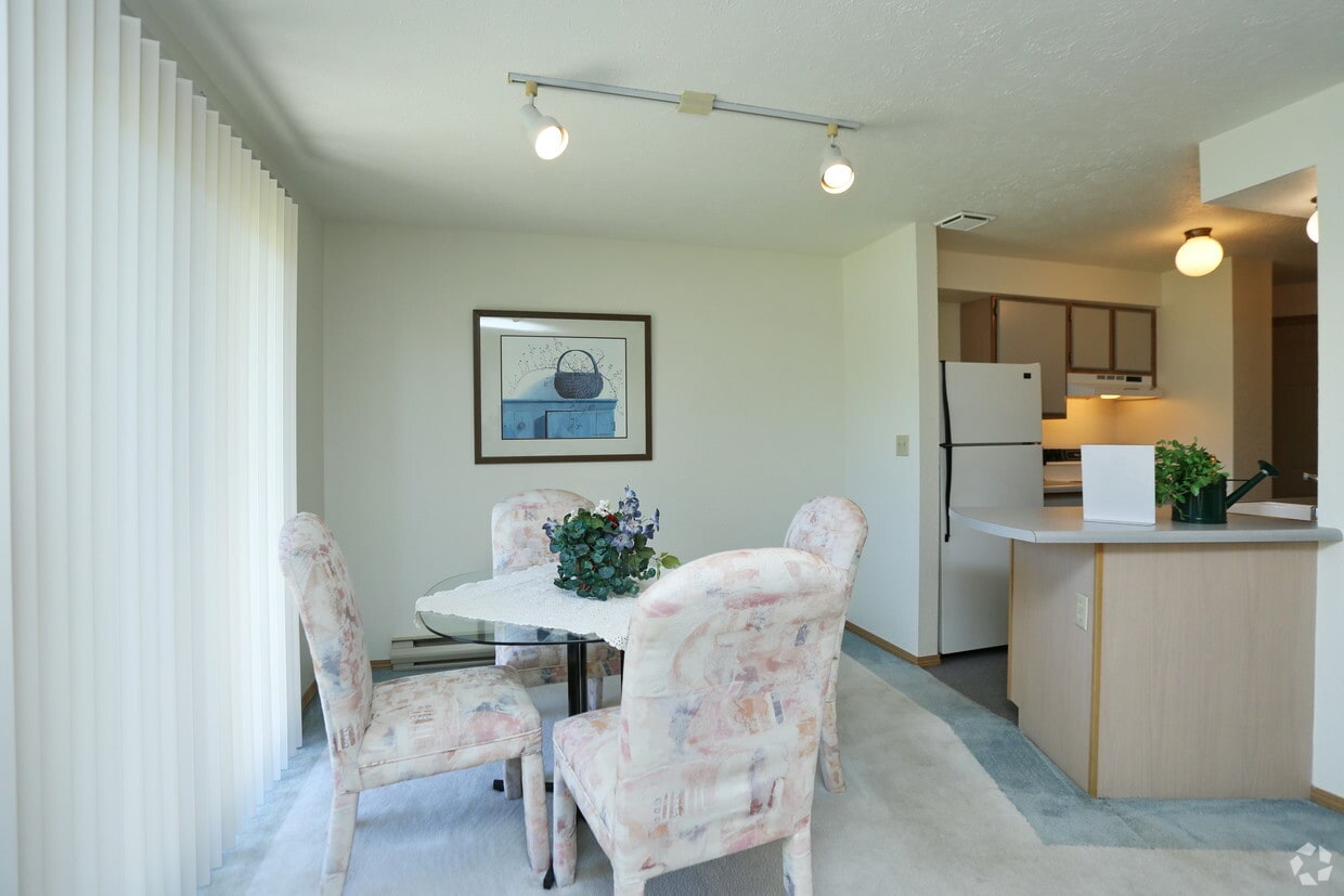 Cedar Chateau Estates - 13310 E Mission Ave Spokane, WA 99216 ...