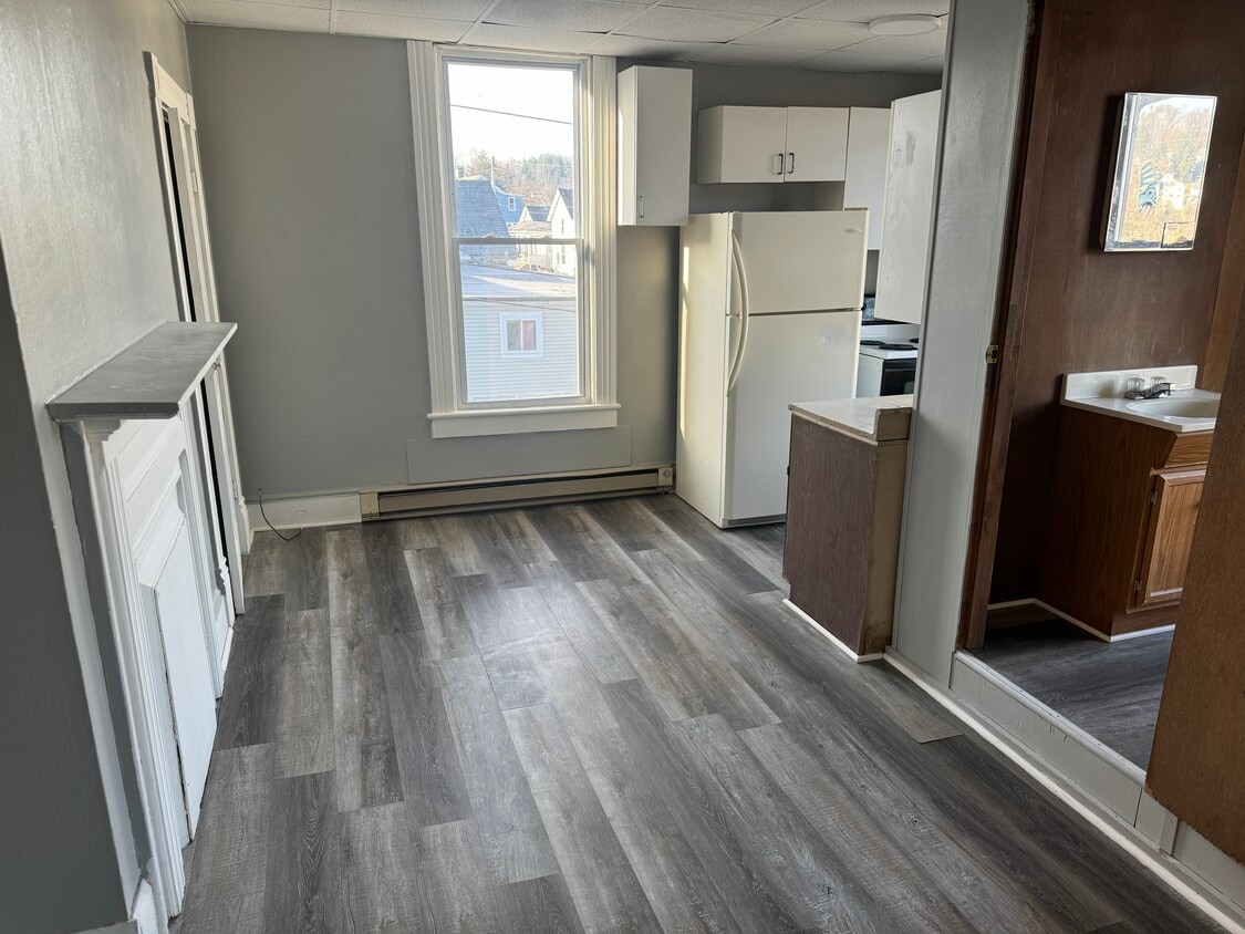 515 Walnut Ave Unit 5, Fairmont, WV 26554 - 515 Walnut Ave Fairmont, WV ...