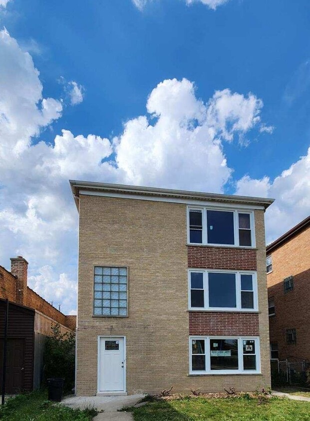 6504 W Diversey Ave, Chicago, IL 60707 - House Rental in Chicago, IL ...