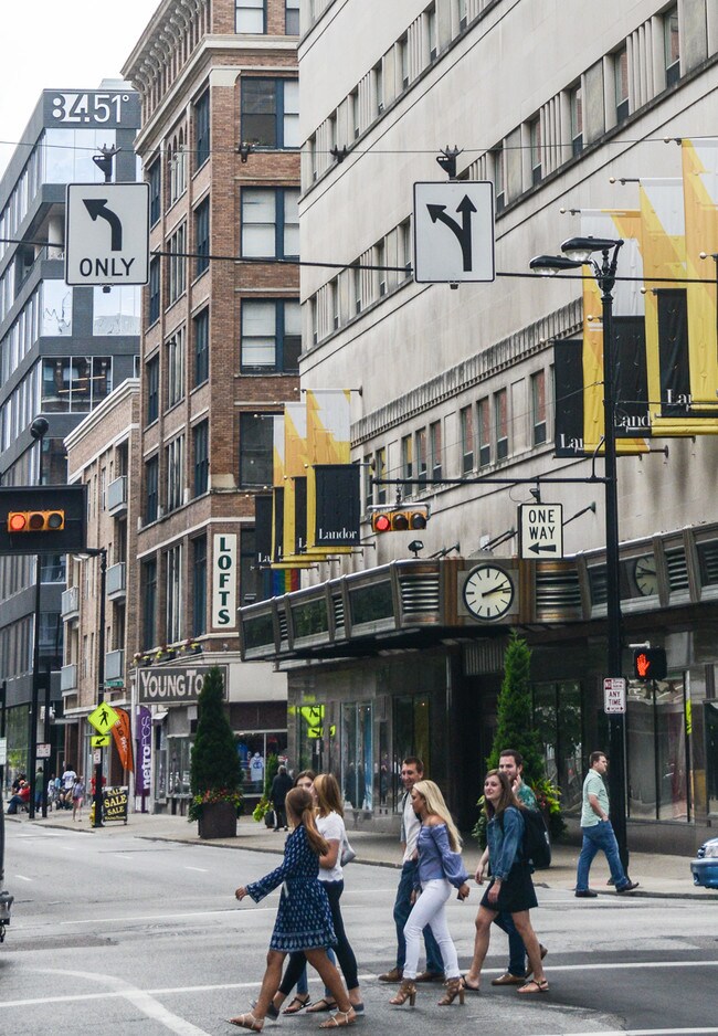 The Lofts at Shillito Place Apartments - Cincinnati, OH | Apartments.com