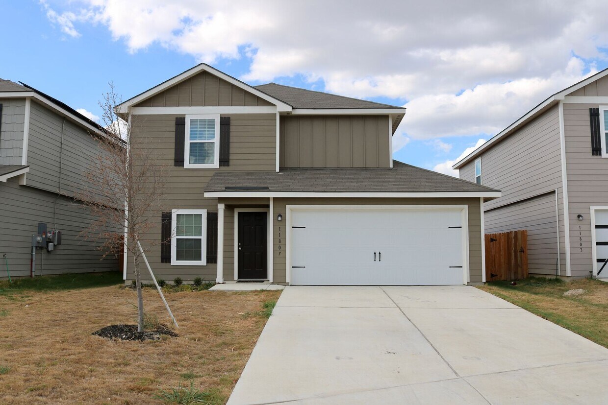 11807 Ft Terrett, San Antonio, TX 78252 - House Rental in San Antonio ...