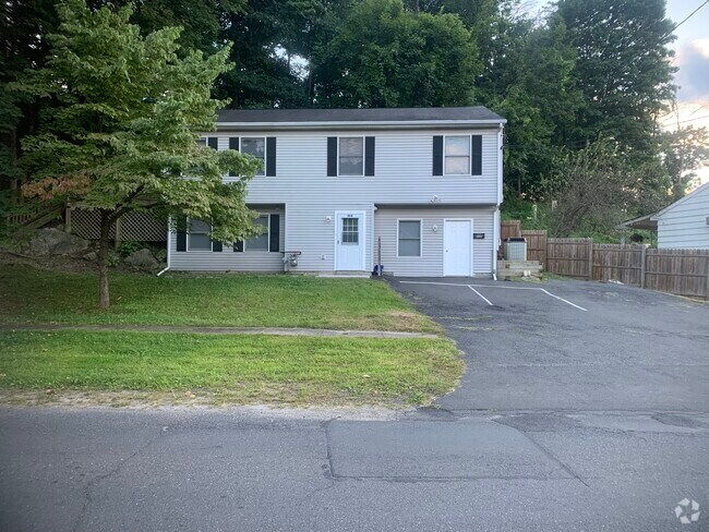 Brookfield Center CT Condos for Rent | Apartments.com