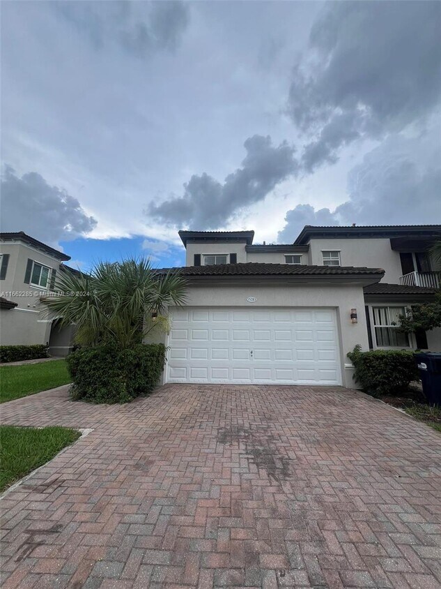 15283 SW 89th Terrace, Miami, FL 33196 - Townhome Rentals in Miami FL ...