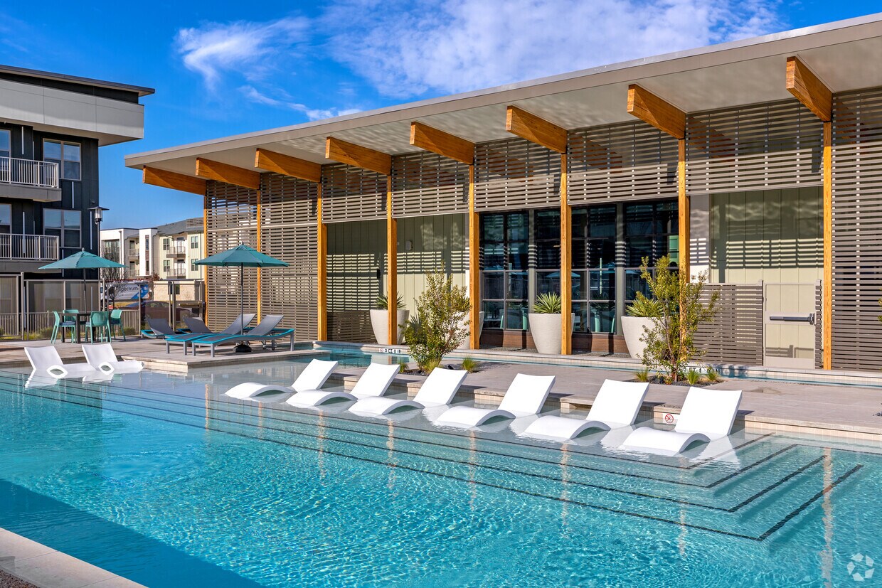 Copeland - Apartments in Grand Prairie, TX | Apartments.com