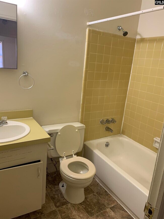 2312 Apple Valley Rd, Columbia, SC 29210 - Townhome Rentals in Columbia ... 2312 Apple Valley Rd, Columbia, SC 29210 - Townhome Rentals in Columbia ...