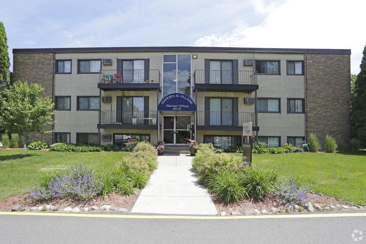 ReNew Meadow Lake - 5615 Xylon Ave N New Hope, MN 55428 | Apartments.com