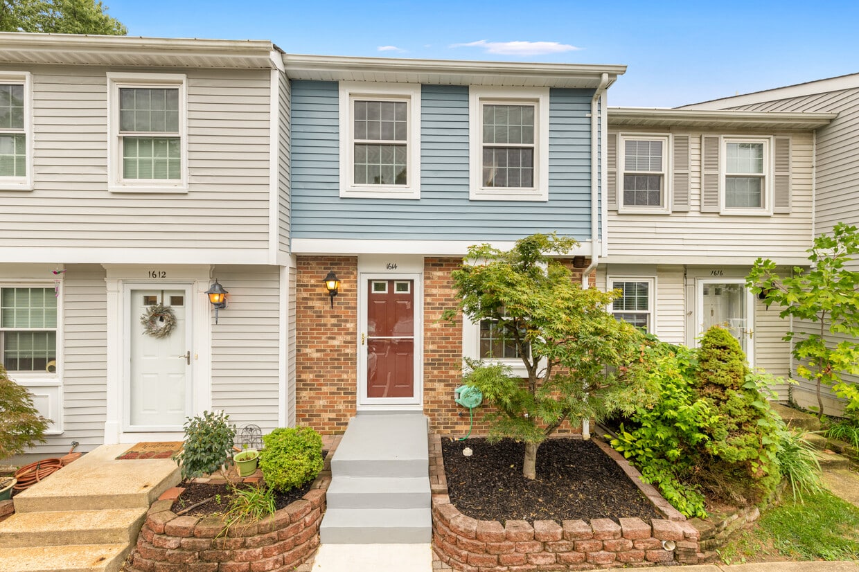Townhomes For Rent Arlington Va