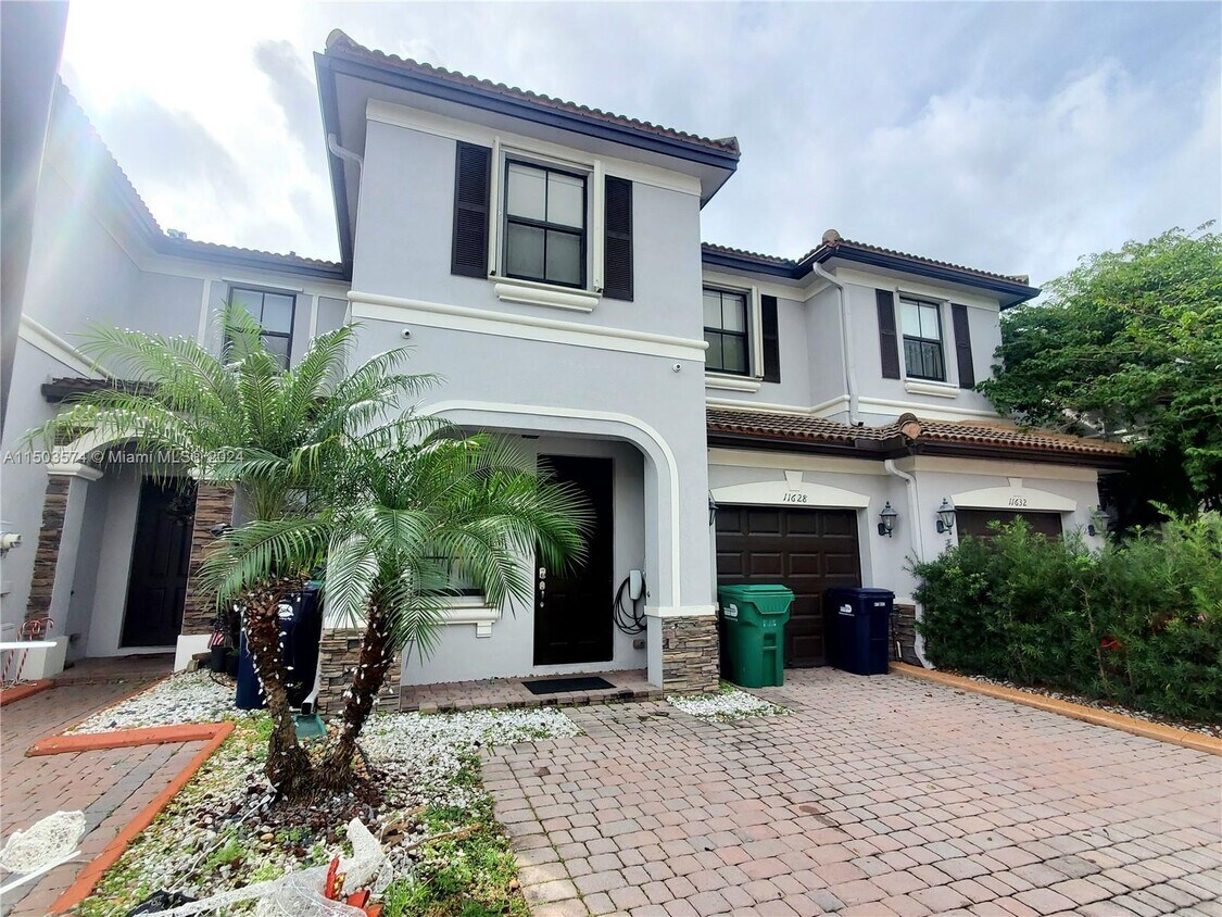 11628 NW 87th Ln, Doral, FL 33178 - Townhome Rentals in Doral FL ...