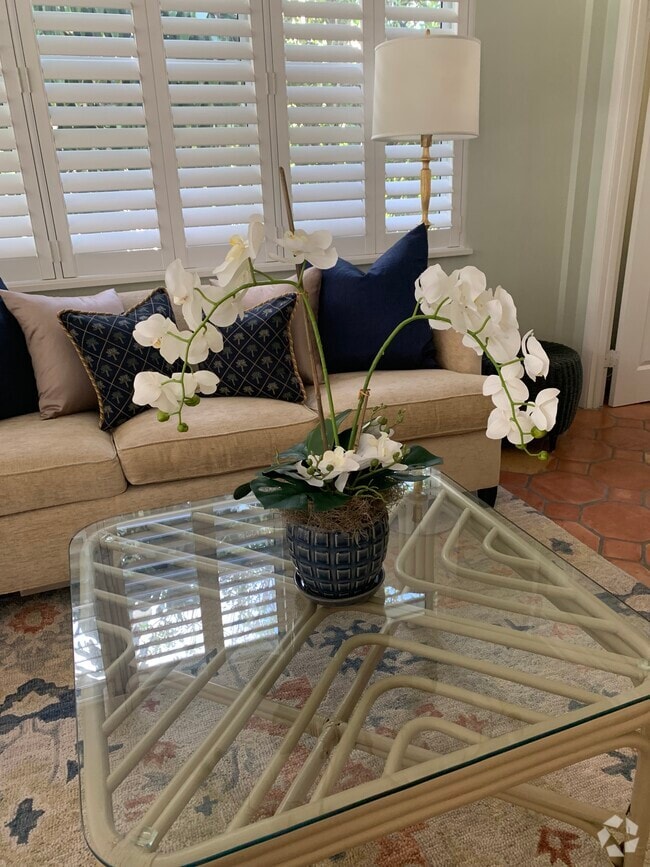 Casa Del Lago Loft Apartments for Rent - Palm Beach, FL - 72 Rentals ...