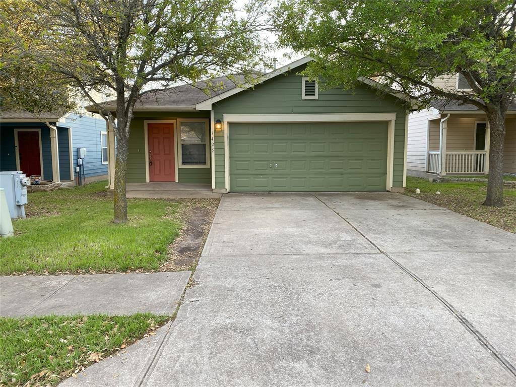 7425 Elk Pass Dr, Austin, TX 78744 - House Rental in Austin, TX ...