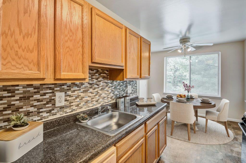Montgomery Trace Apartment Homes - 14120 Grand Pre Rd Silver Spring, MD ...