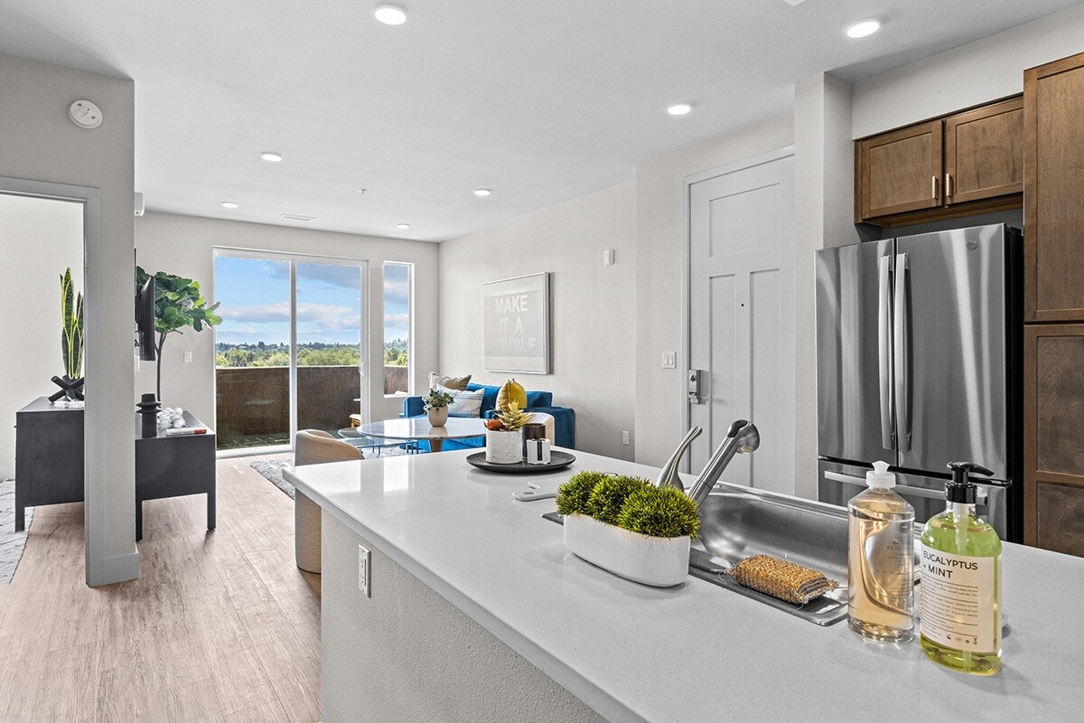 The Retreat Luxury Apartments & Townhomes - Apartments in Reno, NV ...