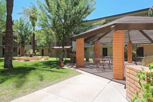 4727 E Lafayette Blvd Unit 109, Phoenix, AZ 85018 - Room for Rent in ...