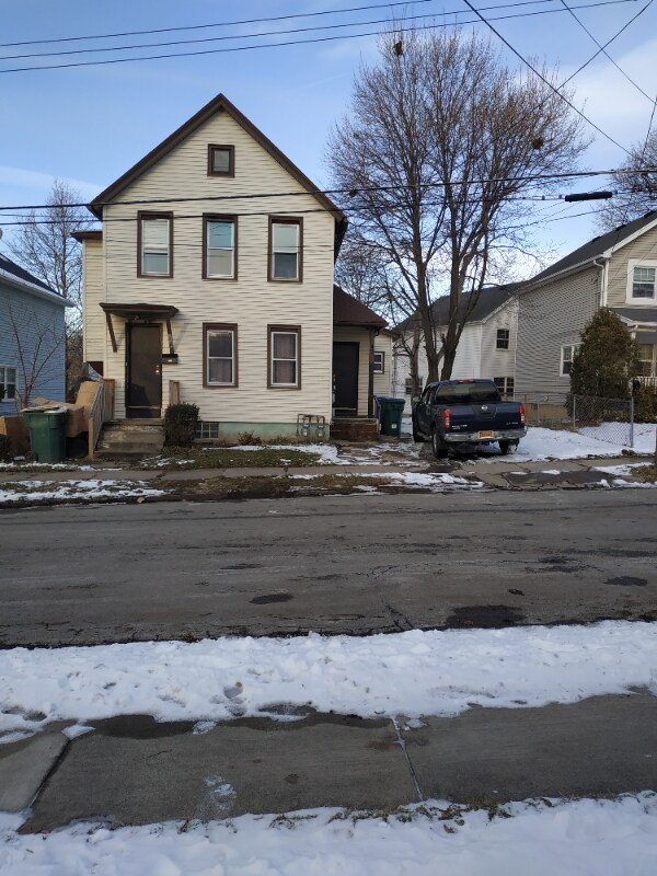 42 Lewis St, Rochester, NY 14605 | Apartments.com