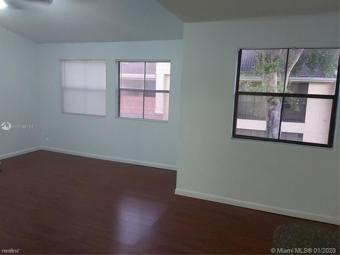 10370 SW 150th Ct, Miami, FL 33196 - Room for Rent in Miami, FL | Apartments.com