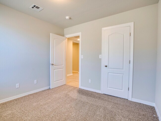 14561 MESCAL BEAN Ave, Horizon City, TX 79928 - House Rental in Horizon ...