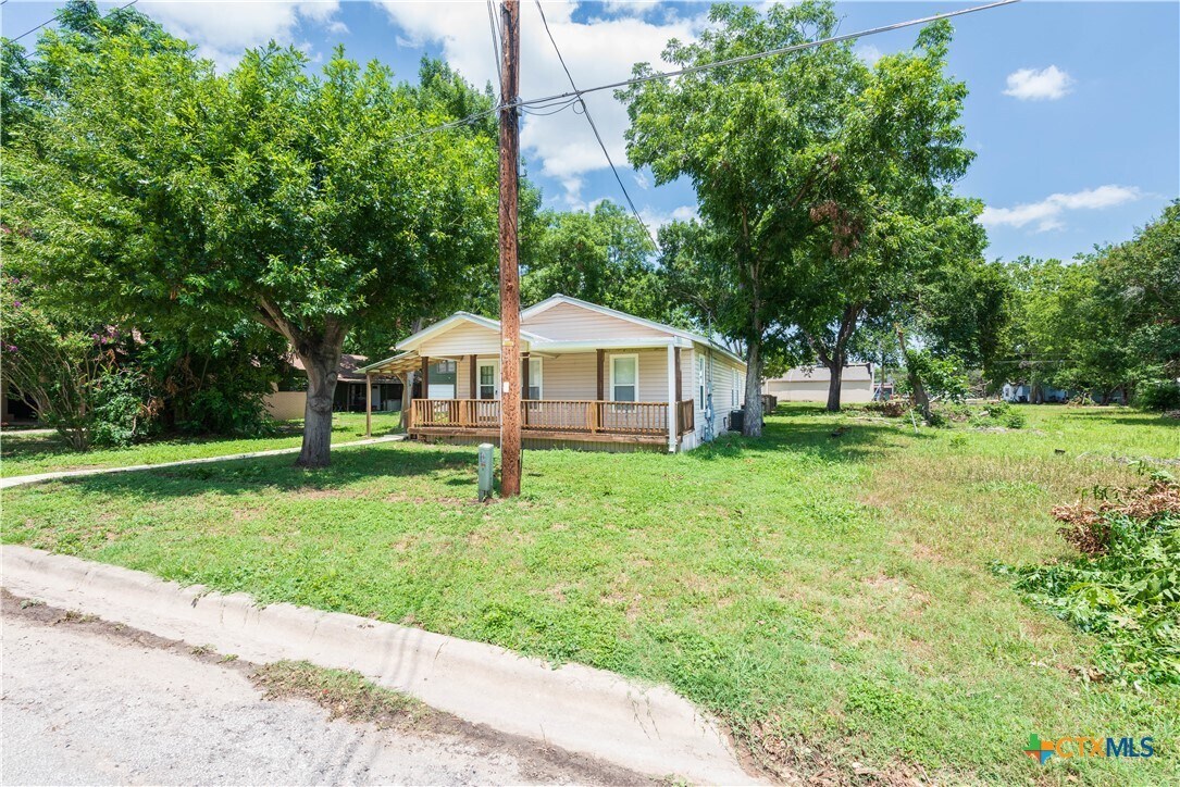 705 S Laurel Ave, Luling, TX 78648 - House Rental in Luling, TX ...