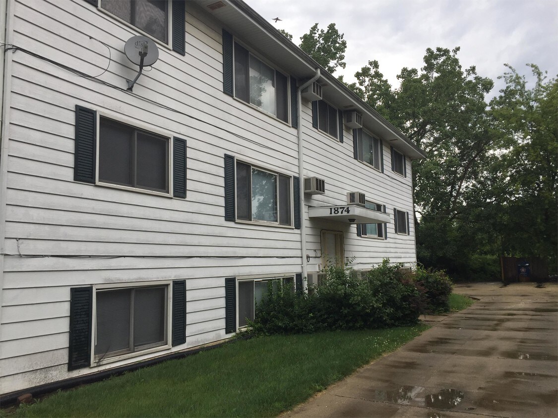 1874 Mark Ave Unit 4, Elgin, IL 60123 - Room for Rent in Elgin, IL ...