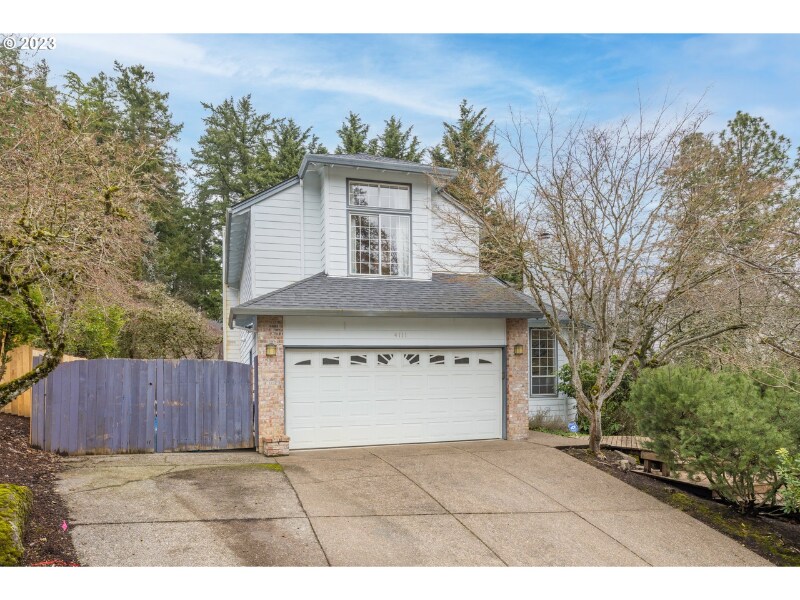 111 SW Comus St, Portland, OR 97219 | Apartments.com