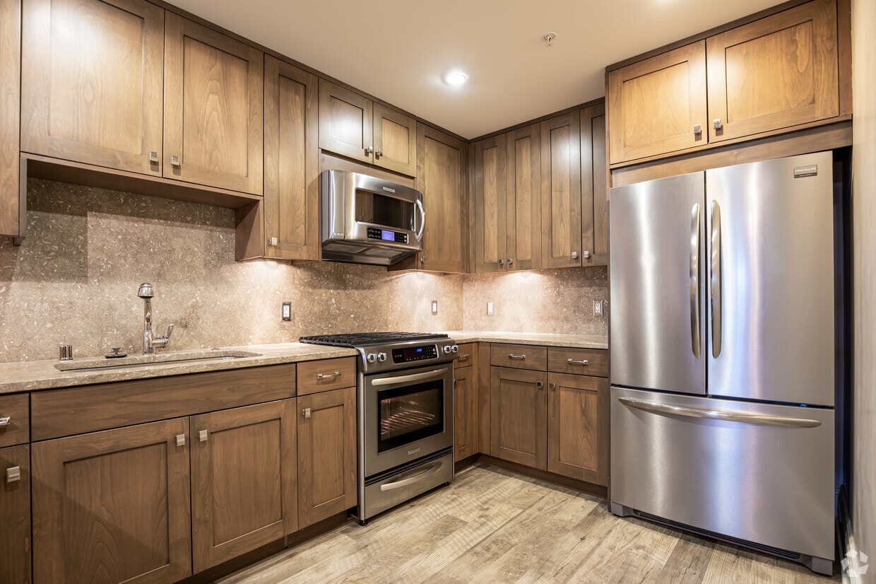 885 Woodside - 885 Woodside Rd Redwood City, CA 94061 | Apartments.com