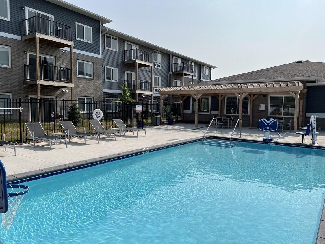 Blue Ridge Commons - Apartments in Altoona, IA | Apartments.com