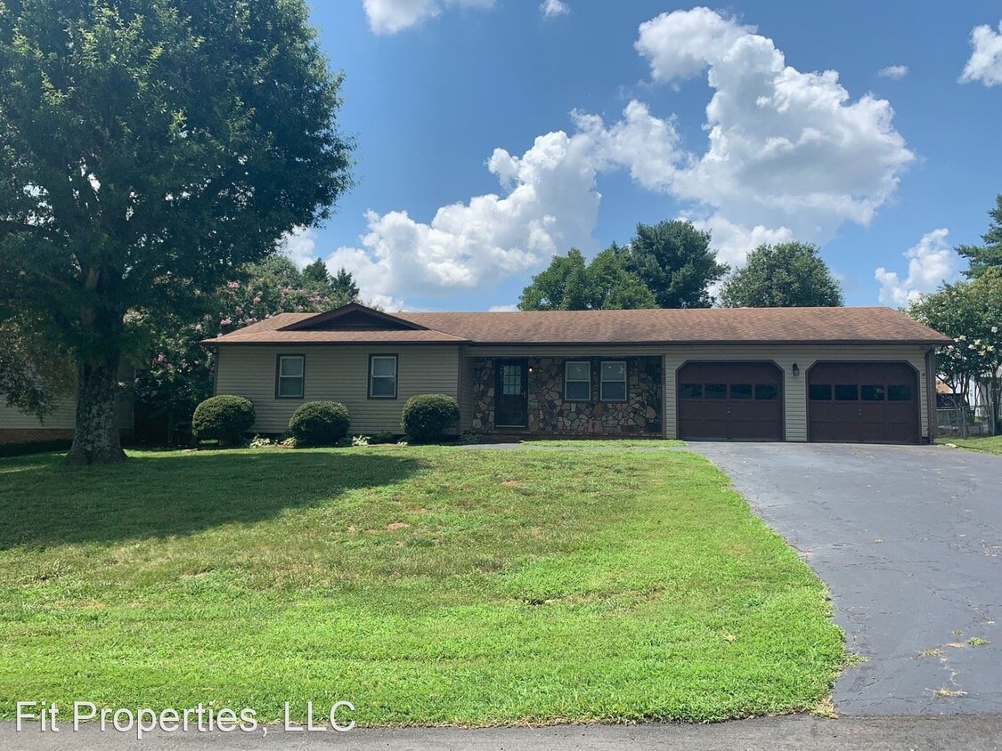 2995 Wonderland Ln, Conover, NC 28613 - House Rental in Conover, NC ...