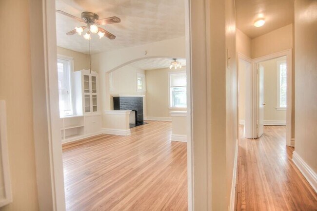 5038 Louisiana, 2Nd Fl, Saint Louis, MO 63111 - Condo for Rent in Saint ...