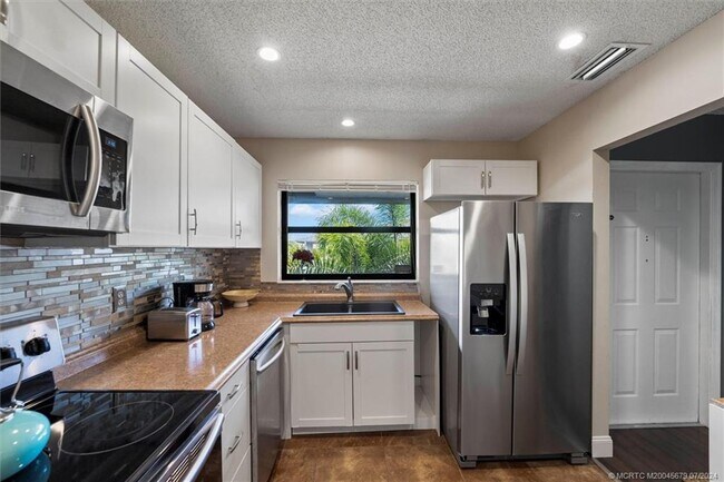 1210 SE Parkview Pl Unit E-9, Stuart, FL 34994 - Condo for Rent in ...