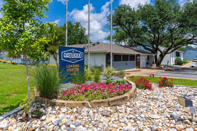 Apartments for Rent Near The University of Texas, Tyler - Tyler, TX ...