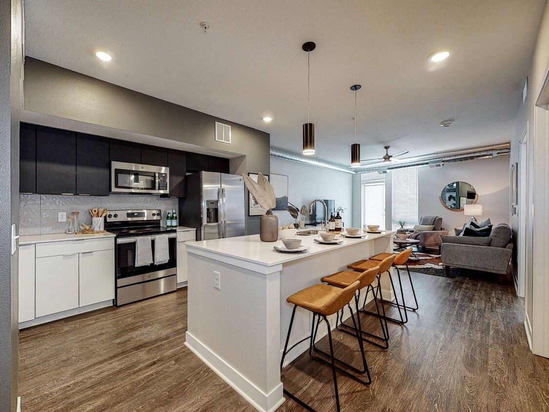 LINC at Gray's Station - 210 Sw 11th St Des Moines, IA 50309 ...