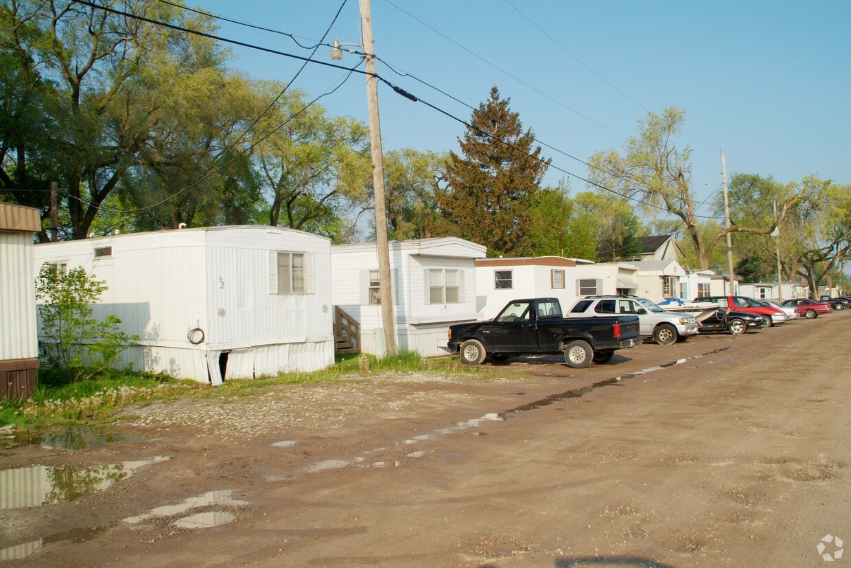 Blue Skies Mobile Home Park