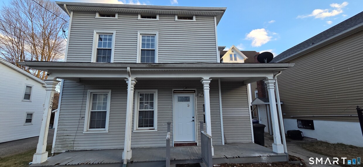126 Tremont St Unit A, Ansonia, CT 06401 - Room for Rent in Ansonia, CT ...