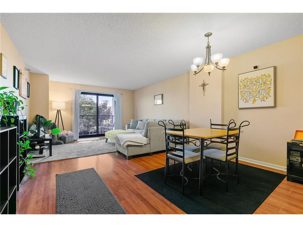 401 S 1st St Unit 213, Minneapolis, MN 55401 - Room for Rent in ...