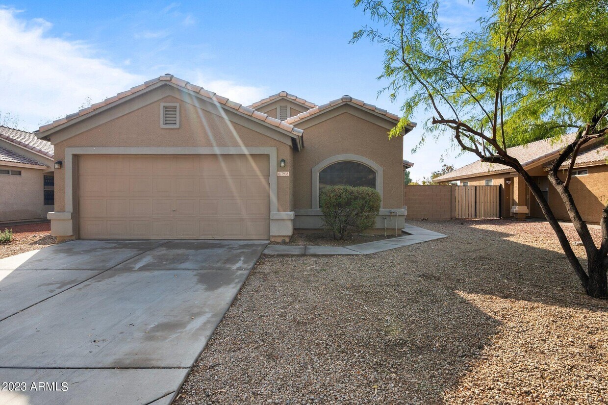 7935 W Preston Ln, Phoenix, AZ 85043 - House Rental in Phoenix, AZ ...