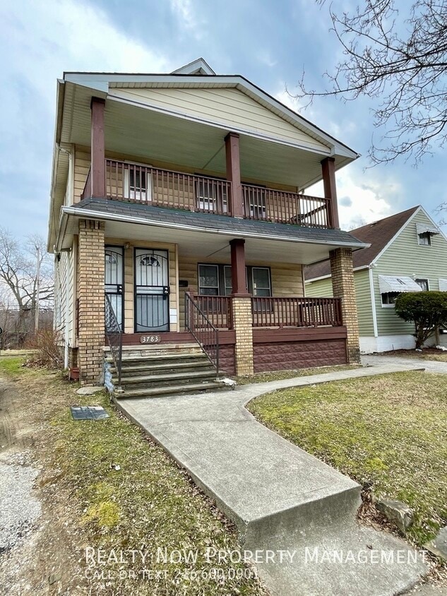 3783 E 144th St Unit 1, Cleveland, OH 44128 - Room for Rent in ...