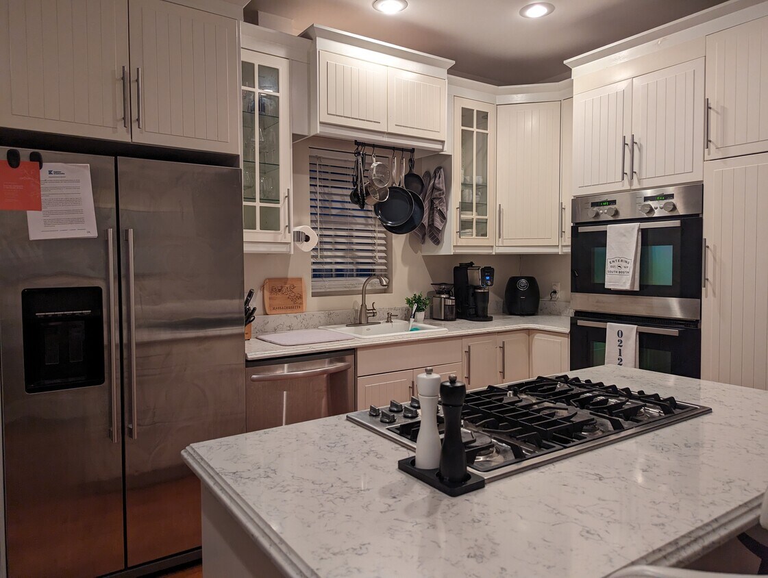 4 Cutler Ct, Boston, MA 02127 - House Rental in Boston, MA | Apartments.com