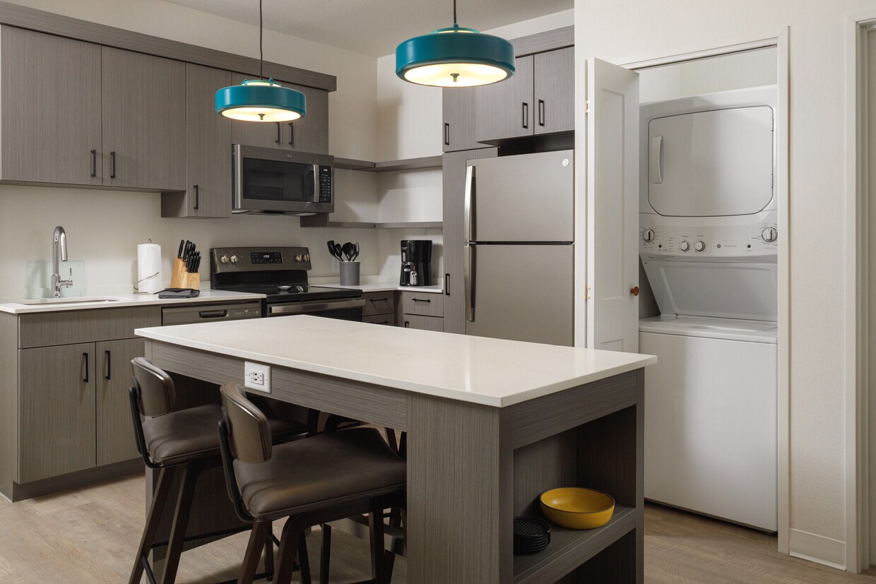WaterWalk Phoenix – North Happy Valley - 1905 W Pinnacle Peak Rd ...
