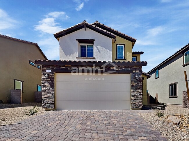 High Noon at Arlington Ranch Apartments for Rent with a Garage - Las ...