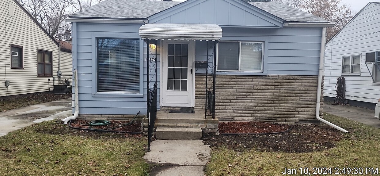 21274 Atlantic Ave, Warren, MI 48091 - House Rental in Warren, MI ...