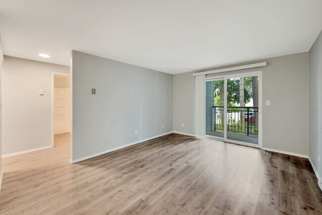 14635 NE 32nd St Unit D205, Bellevue, WA 98007 - Condo for Rent in Bellevue, WA | Apartments.com